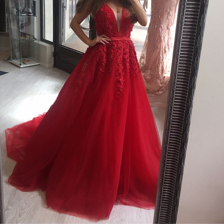 Red Tulle V-neckline Prom Dress 2018, Elegant Applique Party Dress ...
