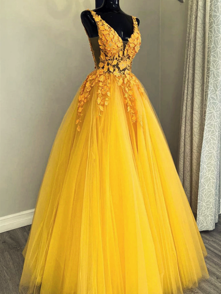 Beautiful Yellow V-neckline Low Back Tulle With Lace Long Party Dresses ...